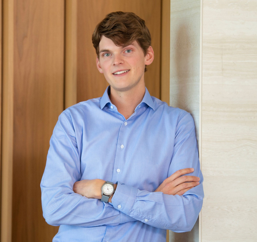 Gray M. Smith | Our Investment Team | Carousel Capital