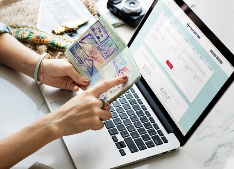 Expedited Travel | Investment Partners | Carousel Capital